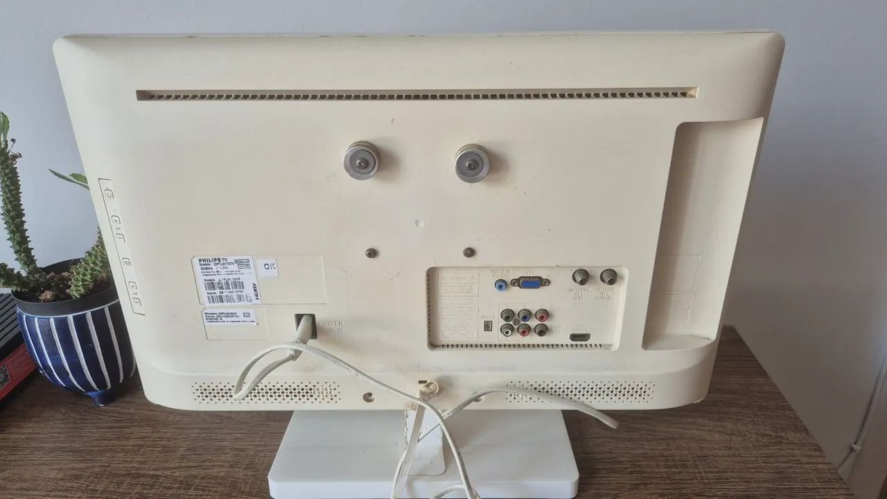 TV PHILIPS 22" TV/MONITOR - TVs - Coqueiros, Florianópolis 1473946129 | OLX