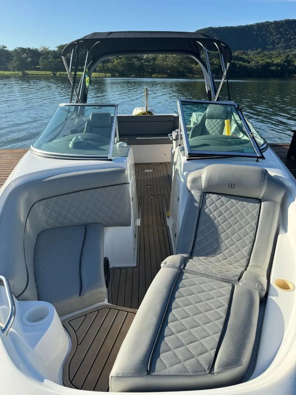 Tempest 24 pés com motor evinrude 250hp e-tec - Barcos e aeronaves ...