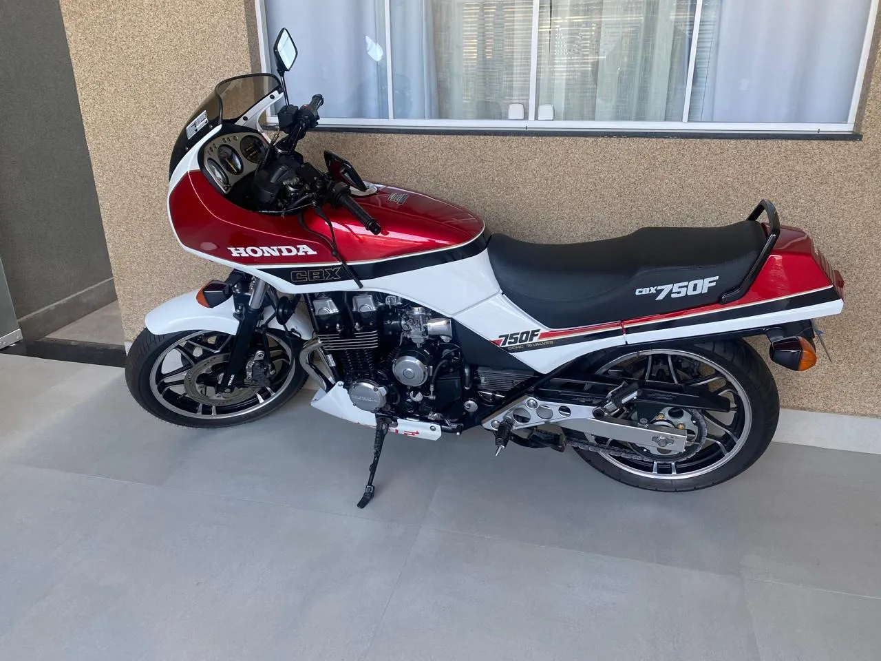 Motos HONDA CBX no Brasil
