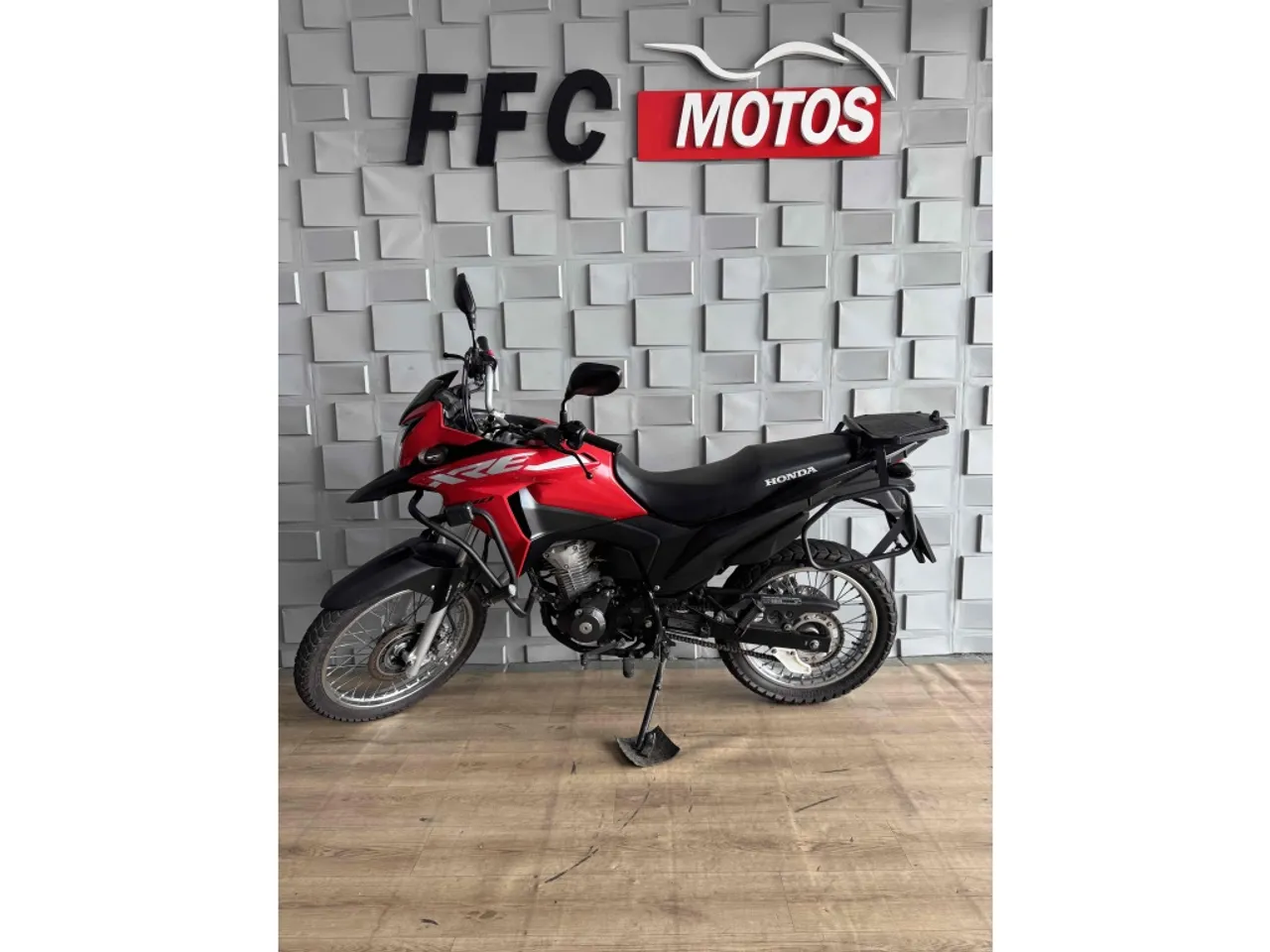 Motos HONDA XRE 2024 no Brasil