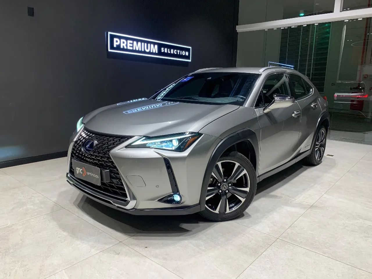 LEXUS UX-250H Usados e Novos