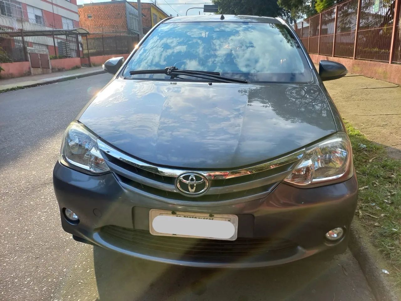 TOYOTA ETIOS 2015 Usados e Novos