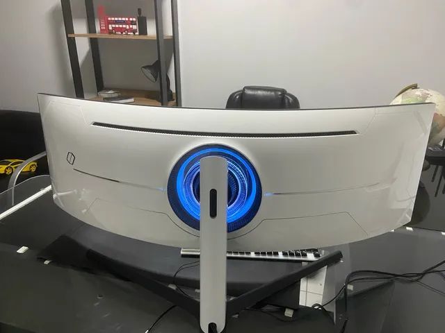 "monitor curvo 49" no Brasil