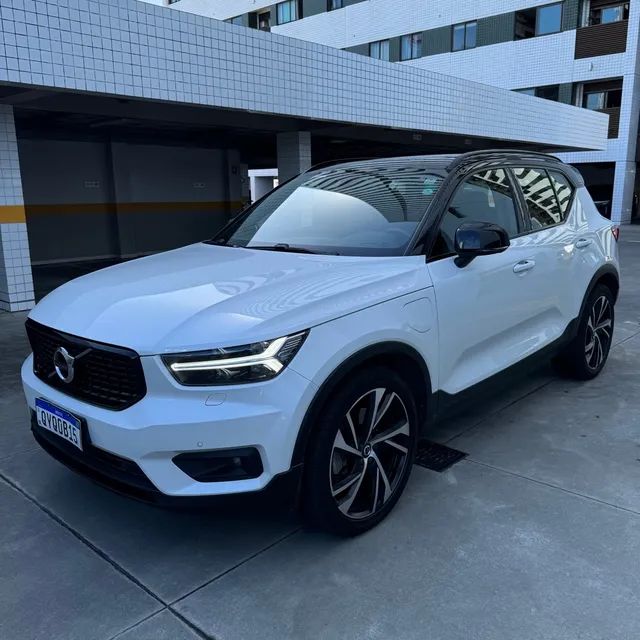 VOLVO XC40 Usados e Novos em PE