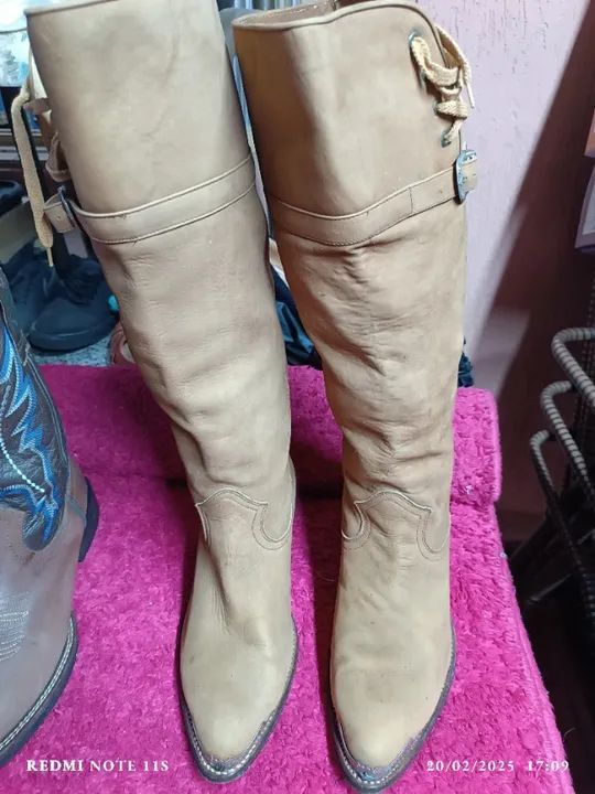 Botas tipo country e vaqueiro em couro de Avestruz e couro natural ...