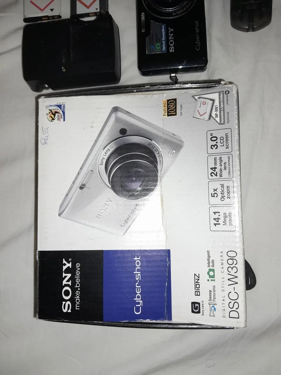Camera sony cybershot DSC-W390 14 mega pixels 5x zoom optical 24mm wide ...
