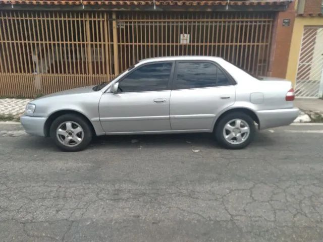 TOYOTA COROLLA 2000 Usados e Novos