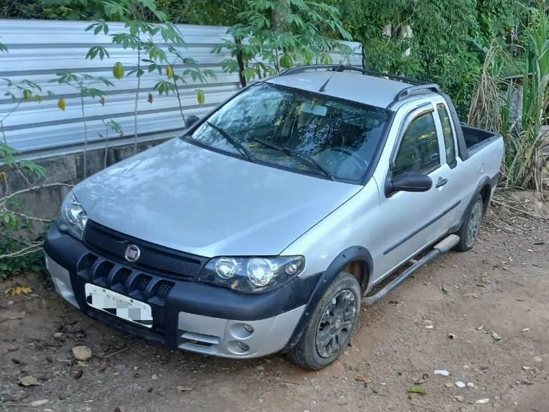 FIAT STRADA 2005 Usados e Novos