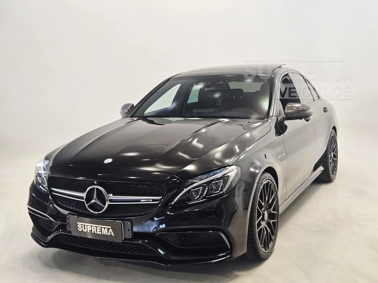 "mercedes c63" no Brasil