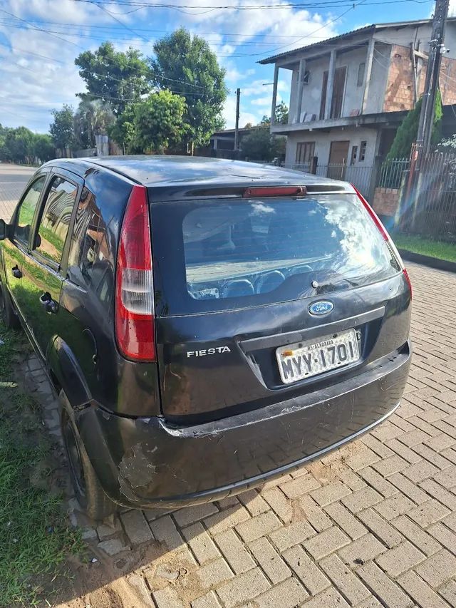 FORD FIESTA 2004 Usados e Novos no RS