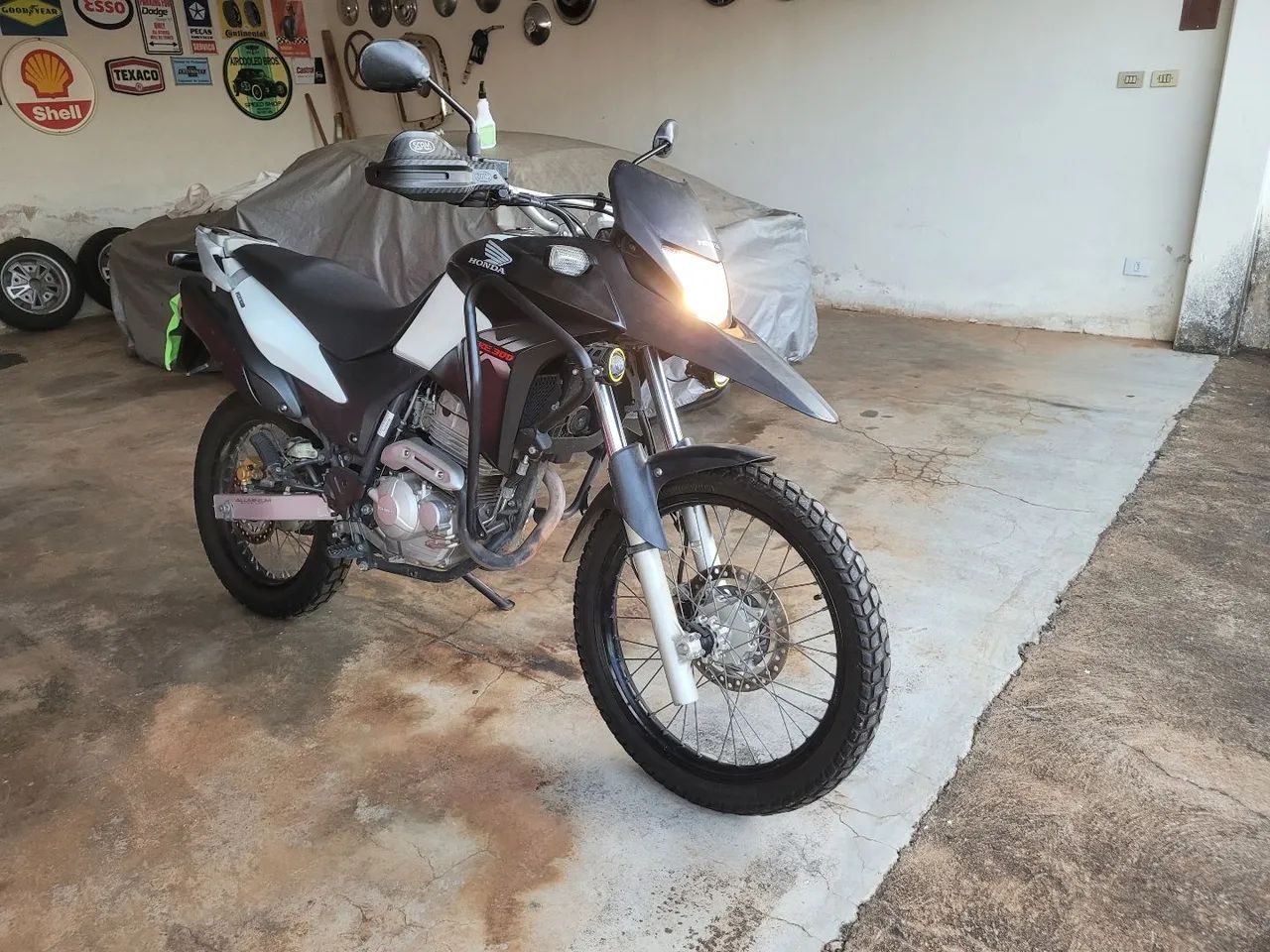 Motos HONDA XRE 2015 no Brasil