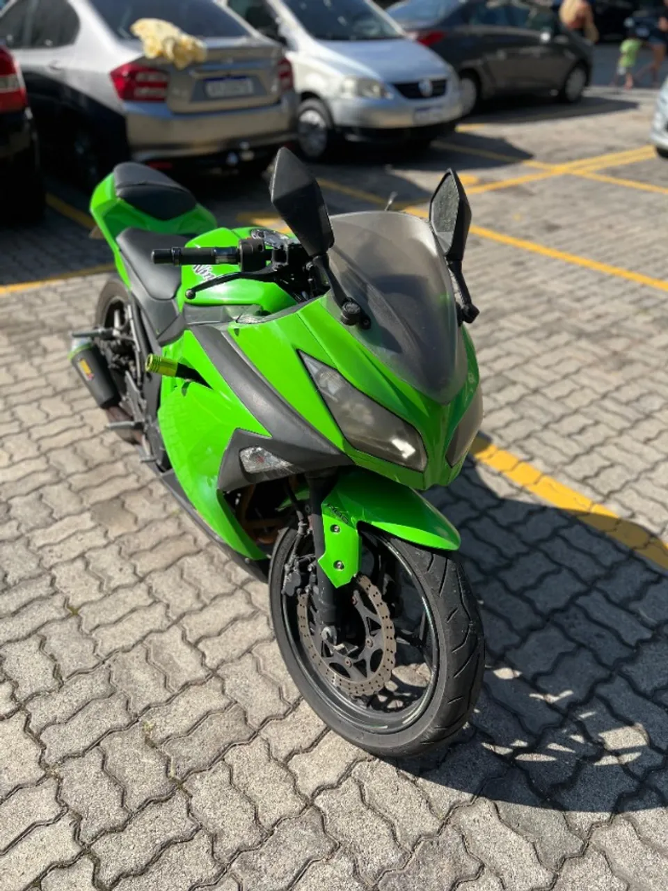 Motos KAWASAKI NINJA 300 no Brasil