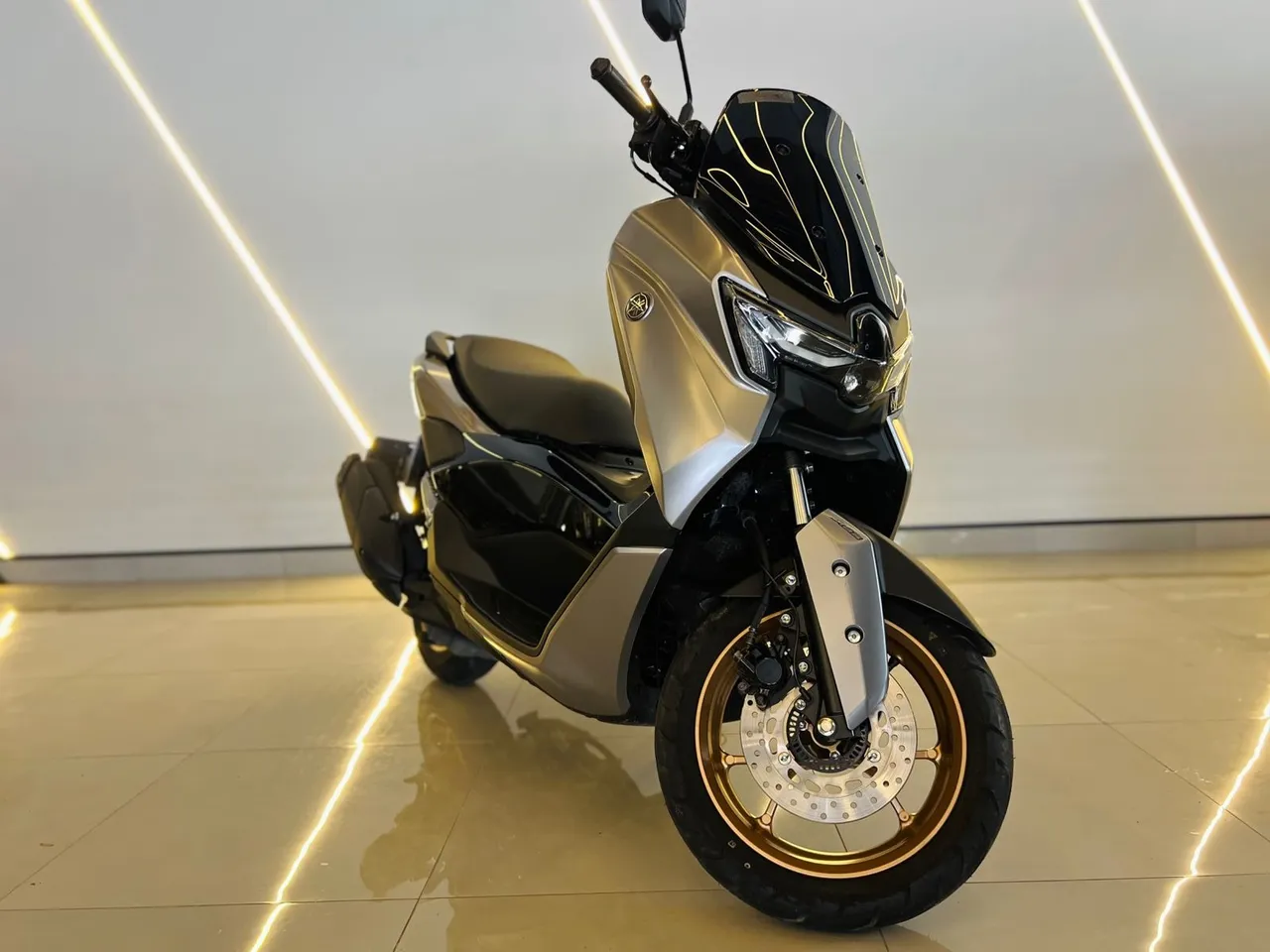 Motos YAMAHA NMAX 2025 no Brasil