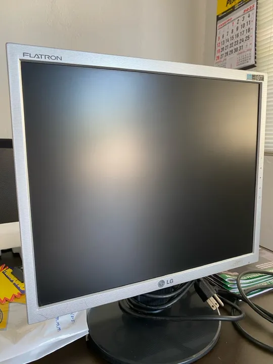 "monitor de 14 polegadas" - Monitores no Brasil