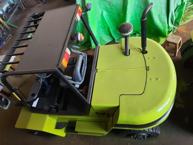 Empilhadeira Clark C70 - Vendo ou Troco - Máquinas pesadas para ...