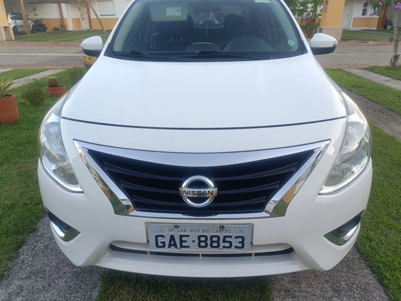 NISSAN VERSA Usados e Novos