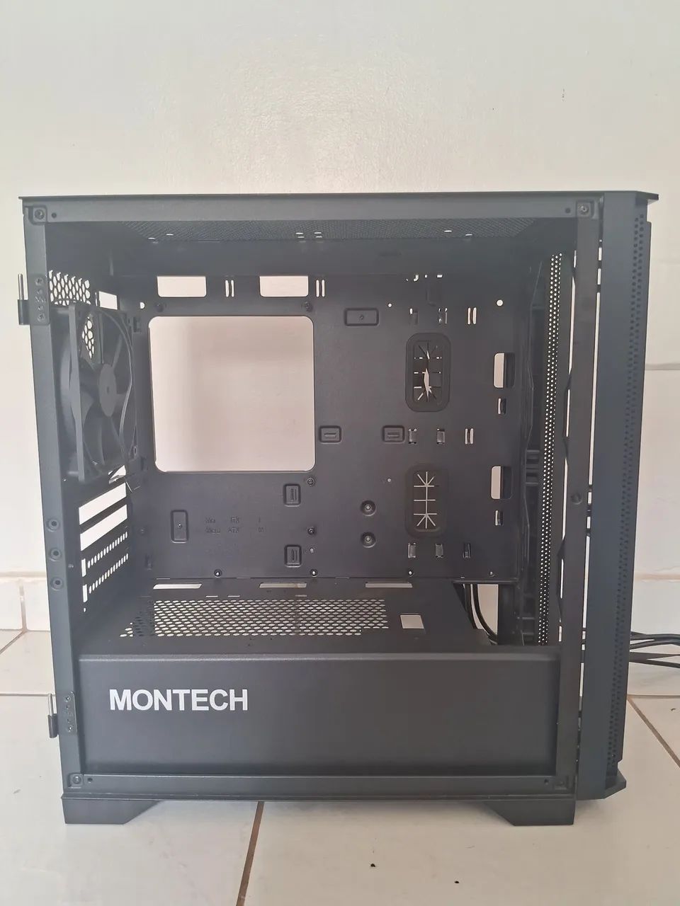 Gabinete Montech Air Lite 100 - Peças de Hardware - Sobradinho ...