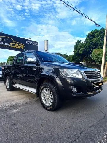 TOYOTA HILUX 2012 Usados e Novos