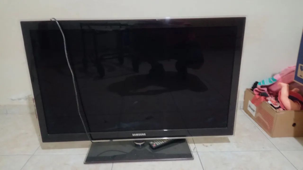 TV Samsung Led 40 polegadas (Não é SMART) - TVs - Chácara Mafalda, São ...