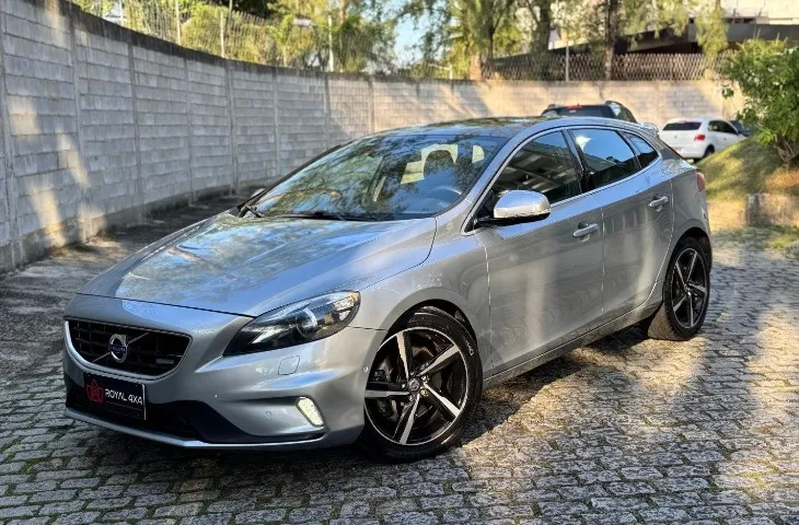 Volvo V40 Usados e Novos no RJ