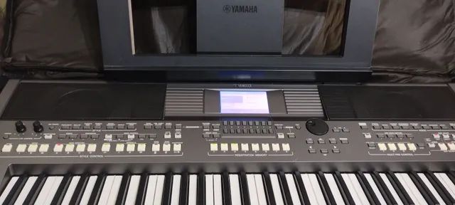 "yamaha psr 670" no Brasil