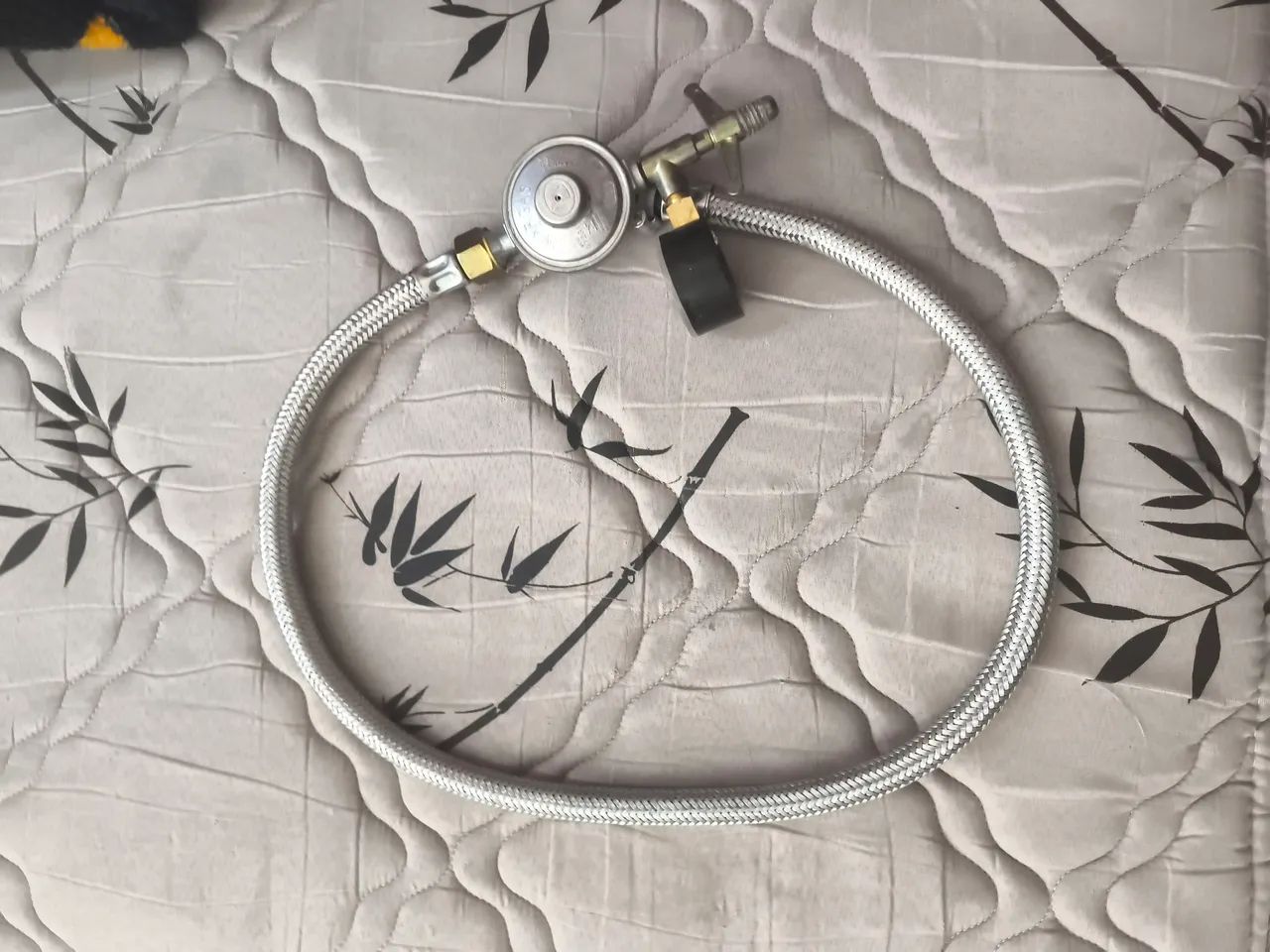 Regulador de gás com manômetro imargás - Instalações Elétricas e ...