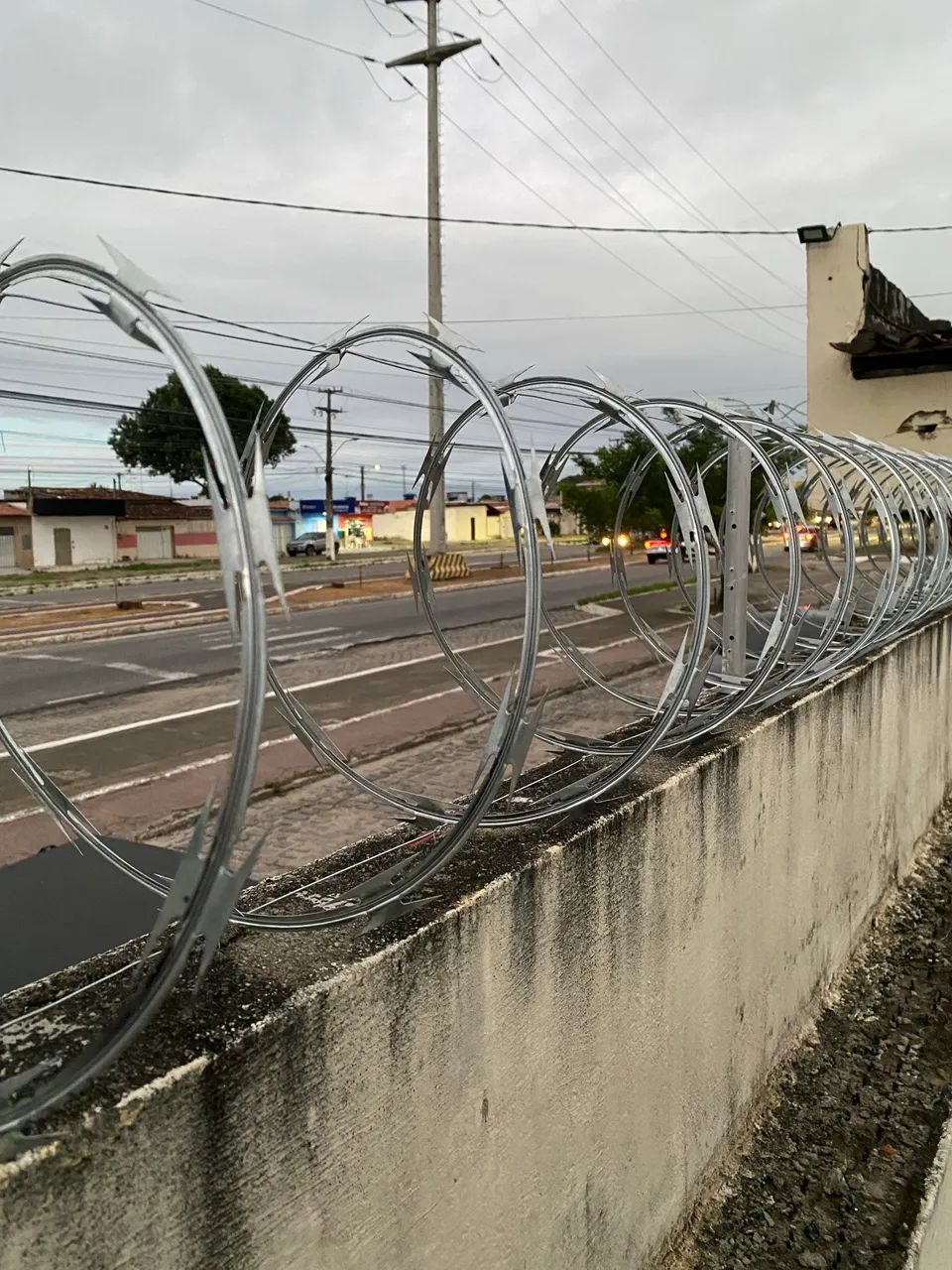 Concertina de 30cm Galvanizada - Instalações Elétricas e Hidráulicas ...