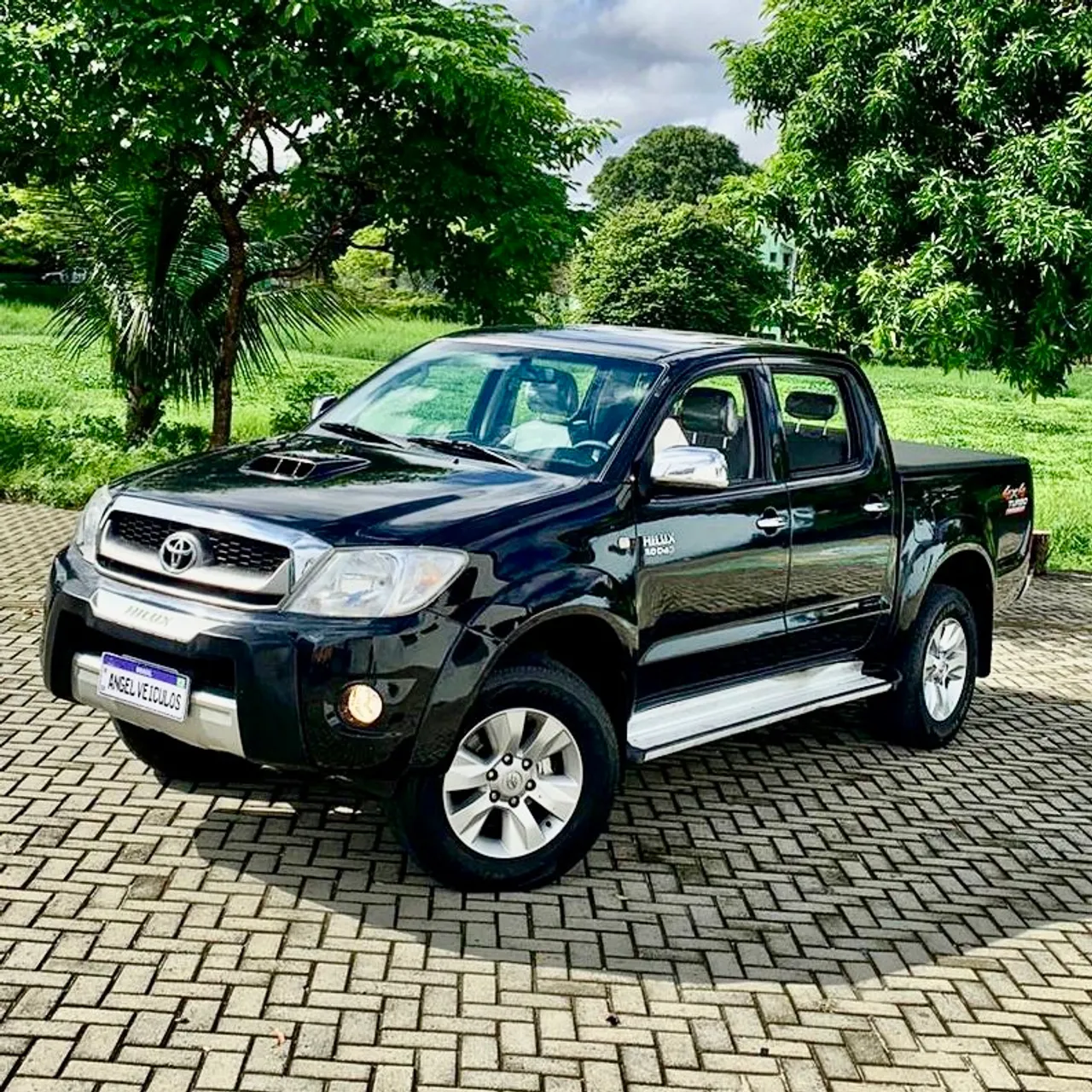 "toyota hilux 2010" - Carros Usados e Novos à venda