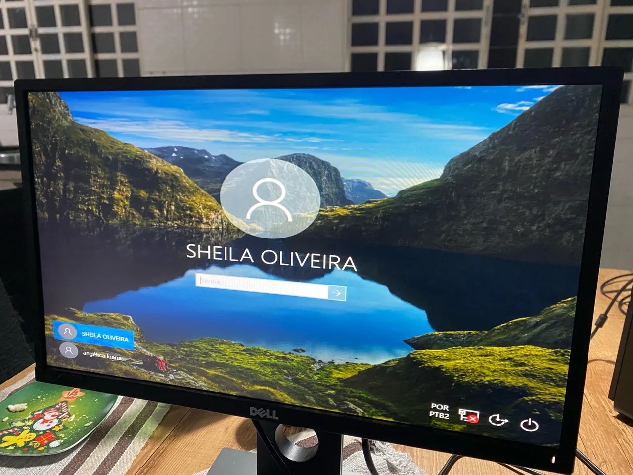 "monitor dell 8 polegadas" no Brasil