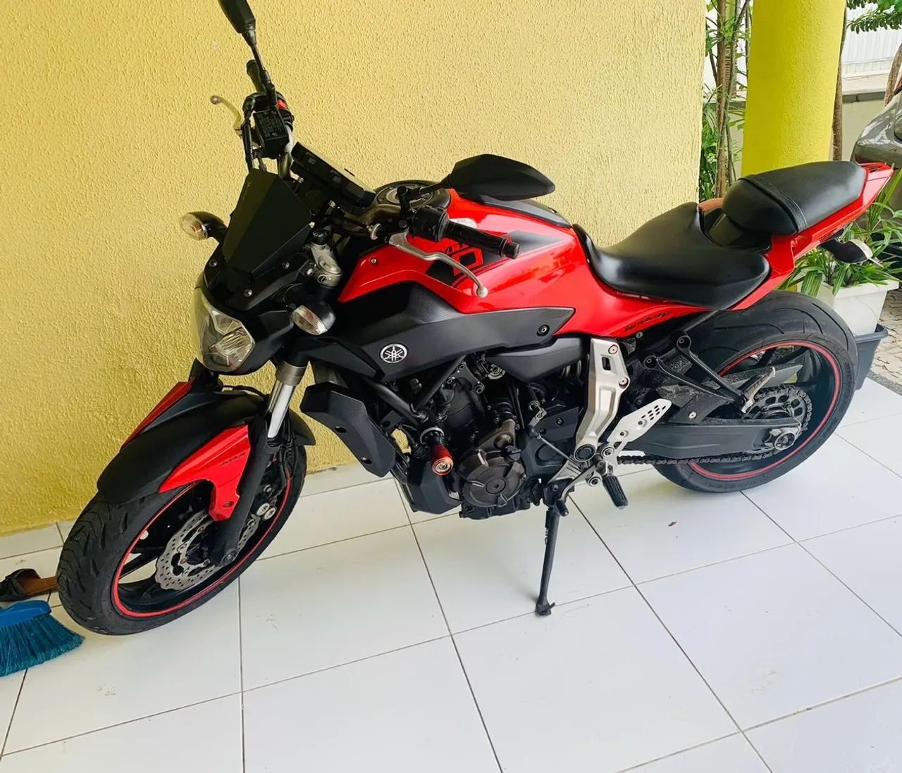Motos YAMAHA MT-07/MT-07 2016 no Brasil