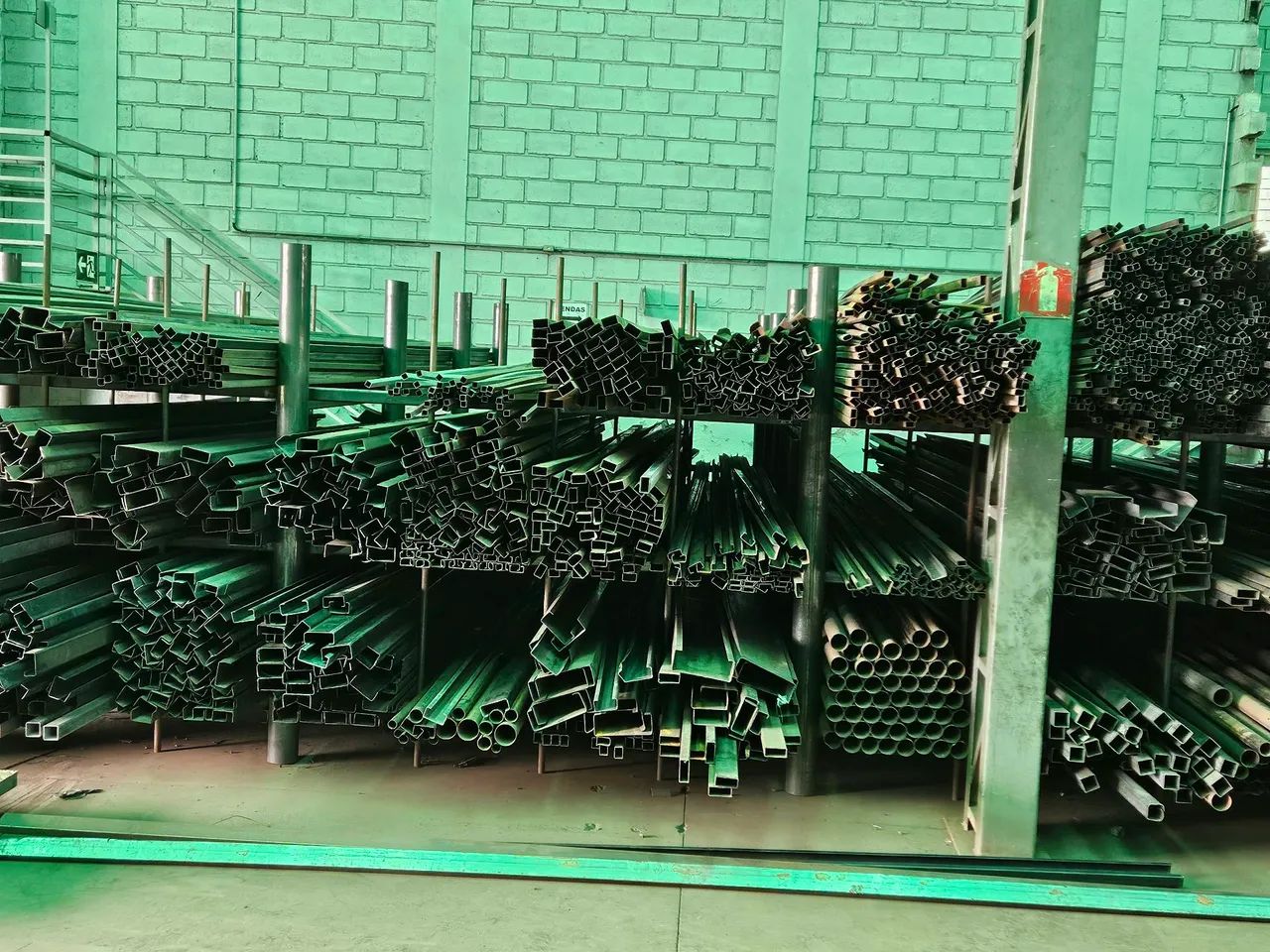 METALON LD 30X20#18 R$ 35,00