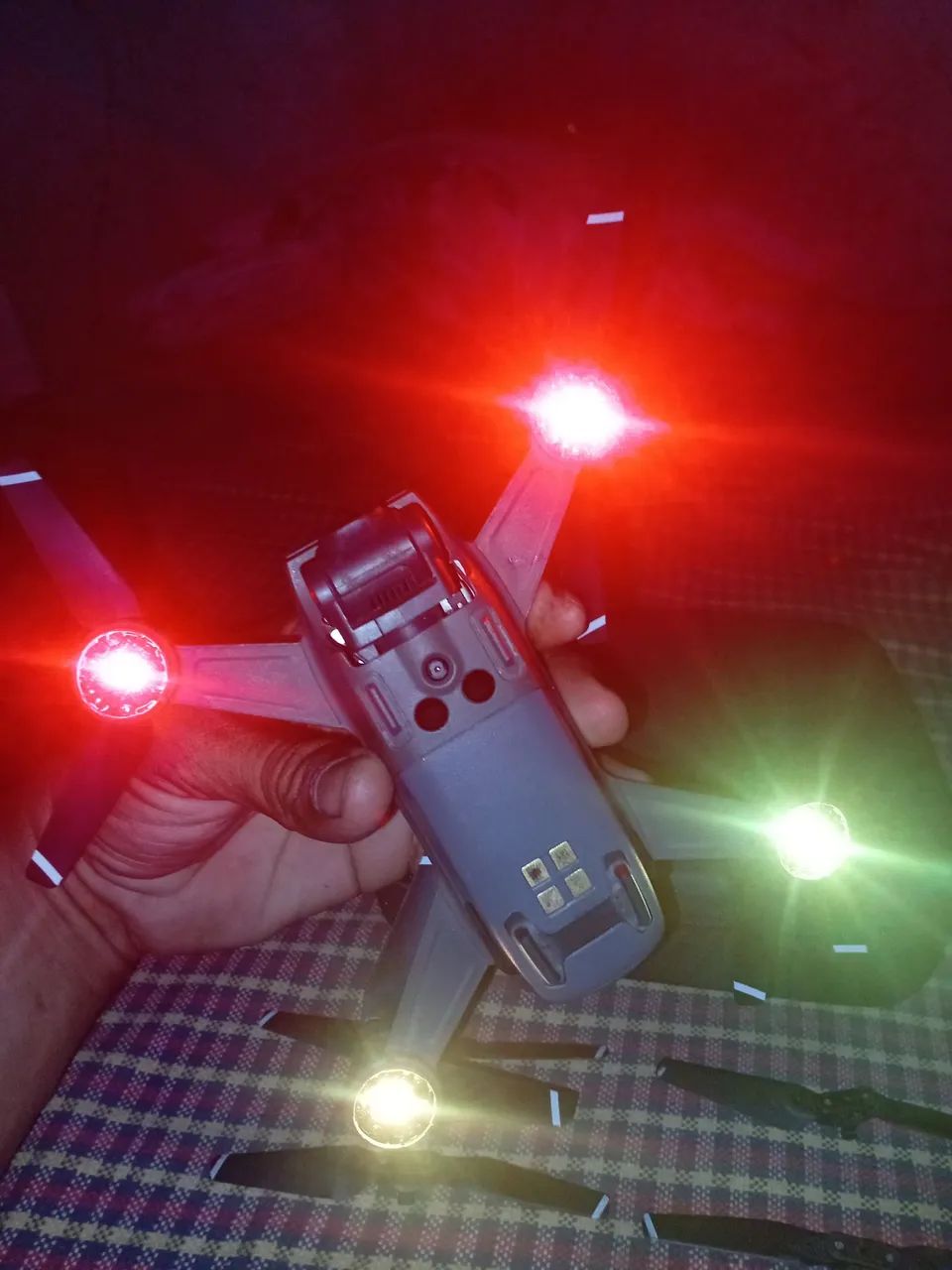 Drone dji espark GPS gibal 2km de distância controlado pelo celular ...