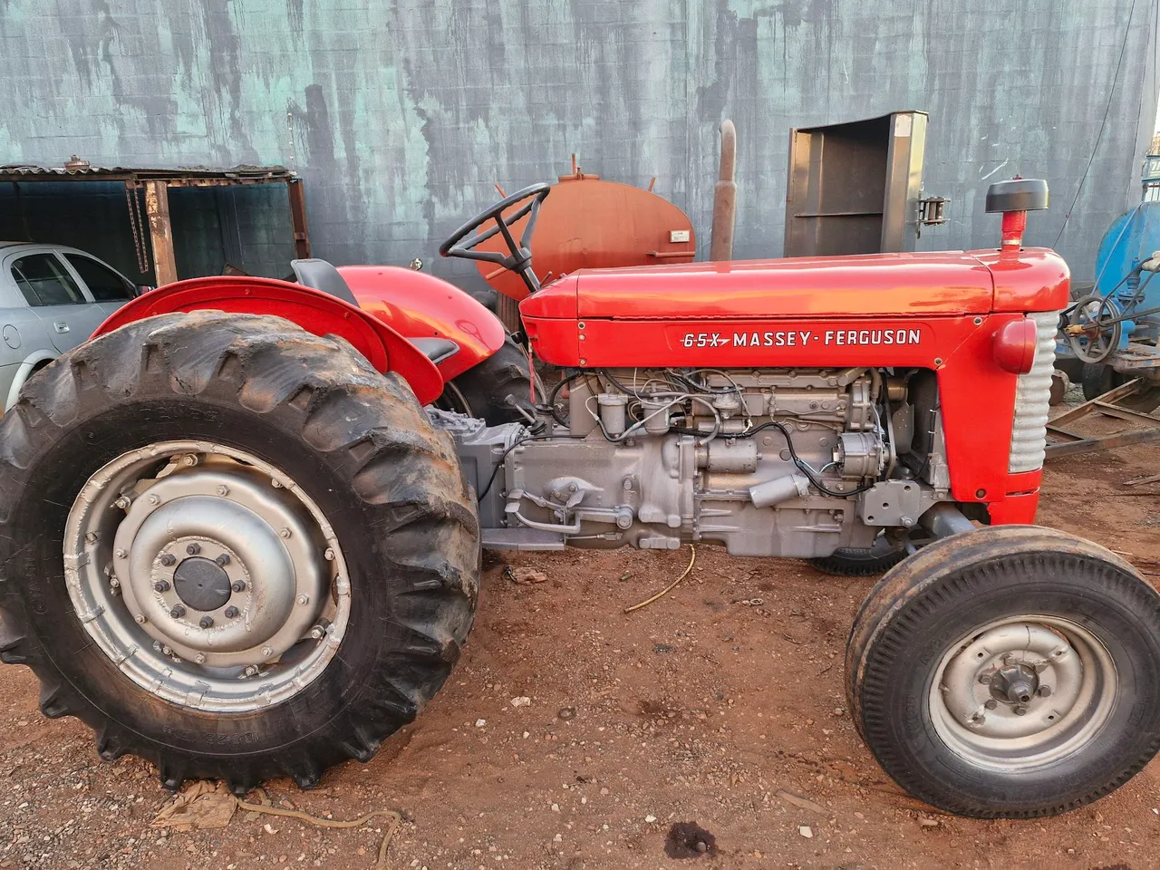 "massey ferguson 65x" - Tratores e máquinas agrícolas no Brasil