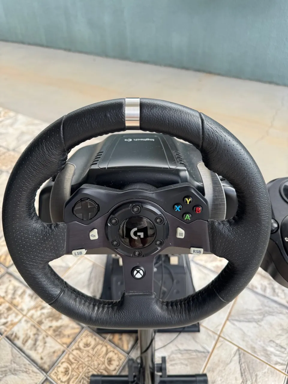 "volantes logitech" no Brasil