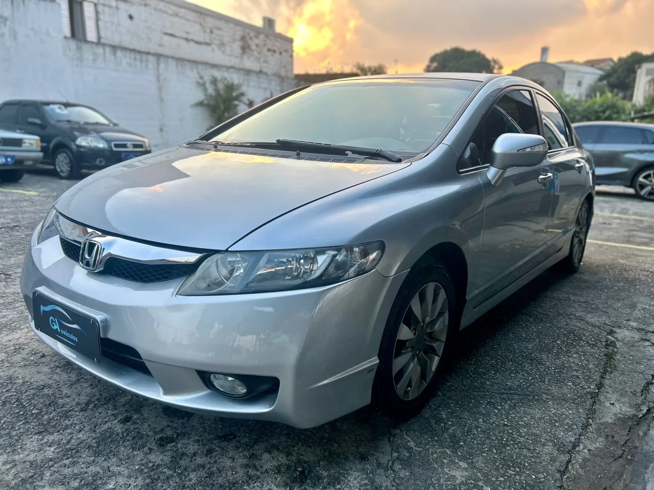 HONDA CIVIC 2011 Usados e Novos