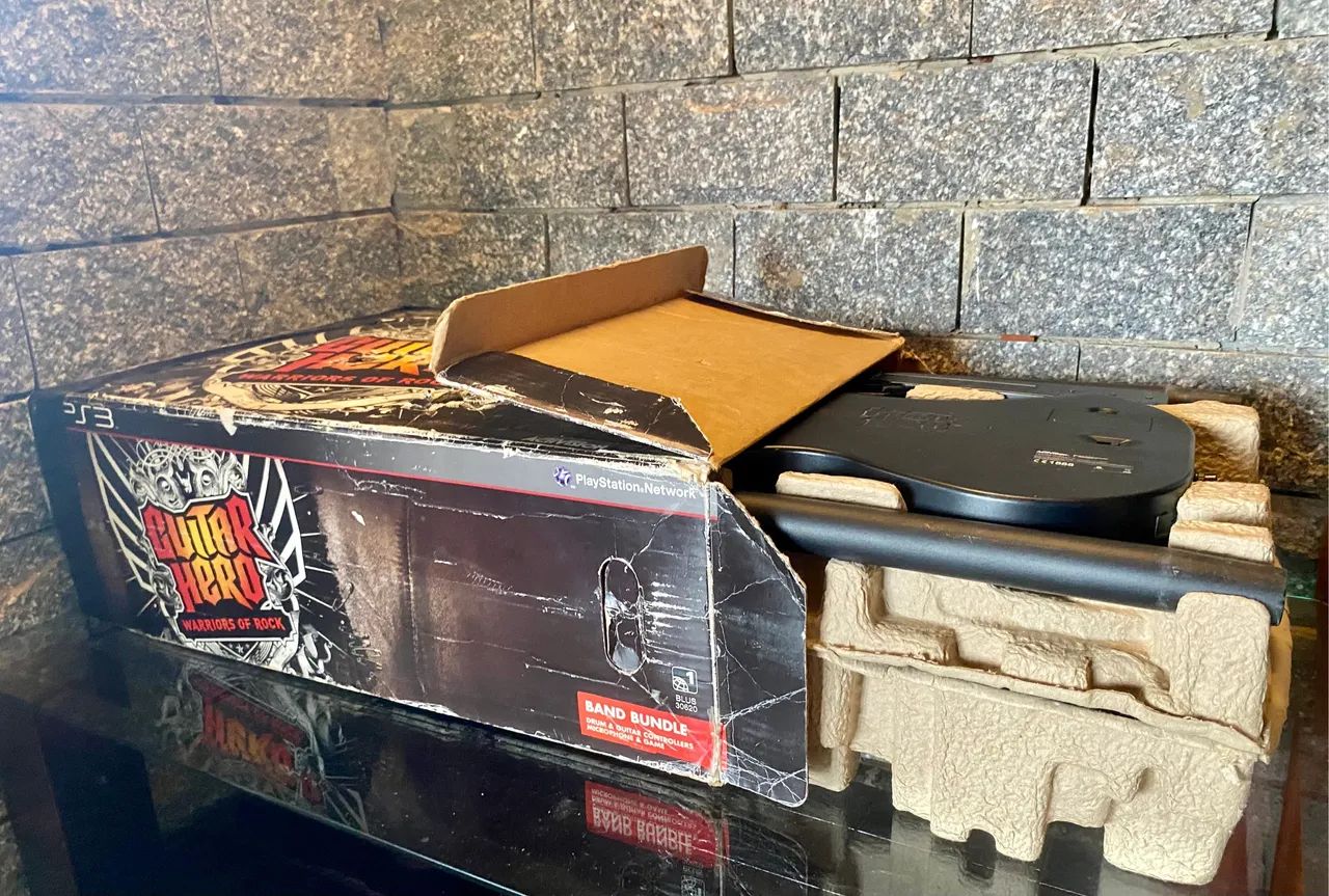BAND BUNDLE BATERIA E GUITARRA GUITAR HERO PS2 EM PERFEITO ...