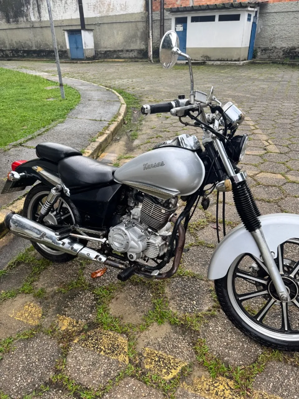 Motos DAFRA no Brasil