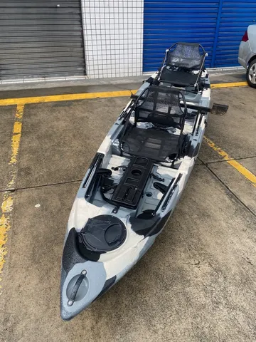 "caiaques com motor" no Brasil