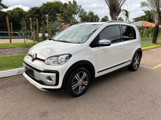 VOLKSWAGEN UP! 2018 Usados e Novos