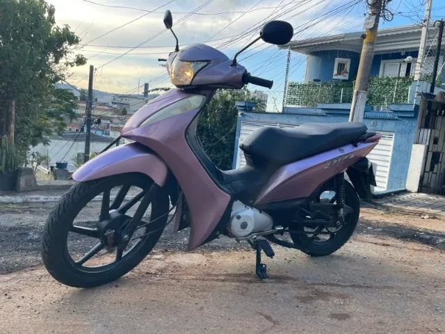 "moto rosa" no Brasil