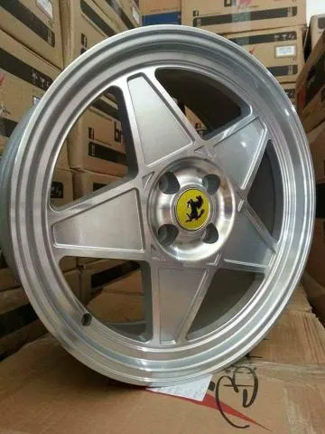 "rodas ferrari" no Brasil