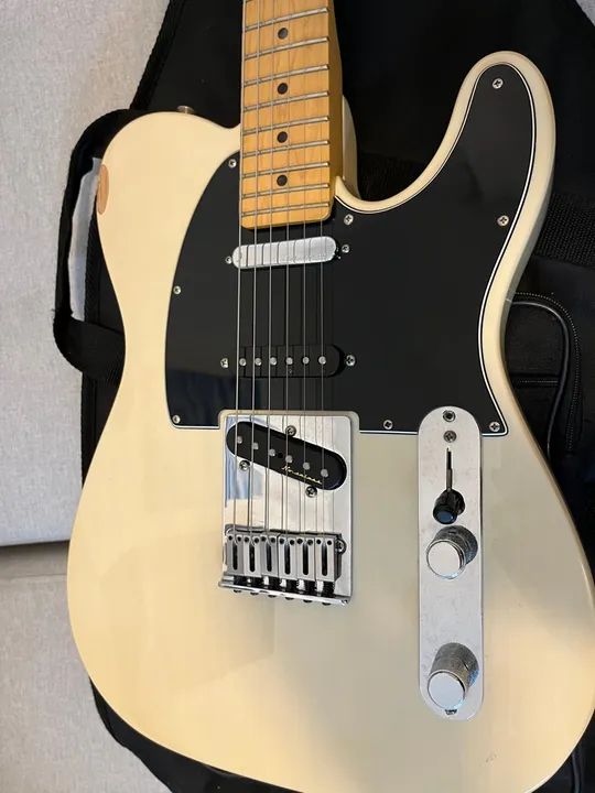 Guitarra Fender Telecaster SSS Edição Especial - Instrumentos musicais ...