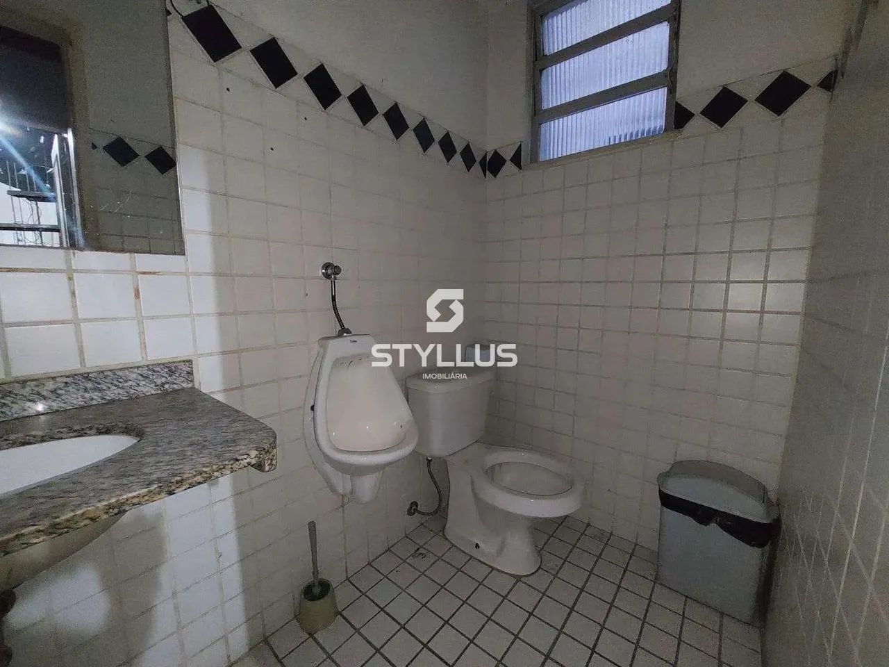 São Cristóvão | Prédio Comercial - Comércio e indústria - São Cristóvão ...