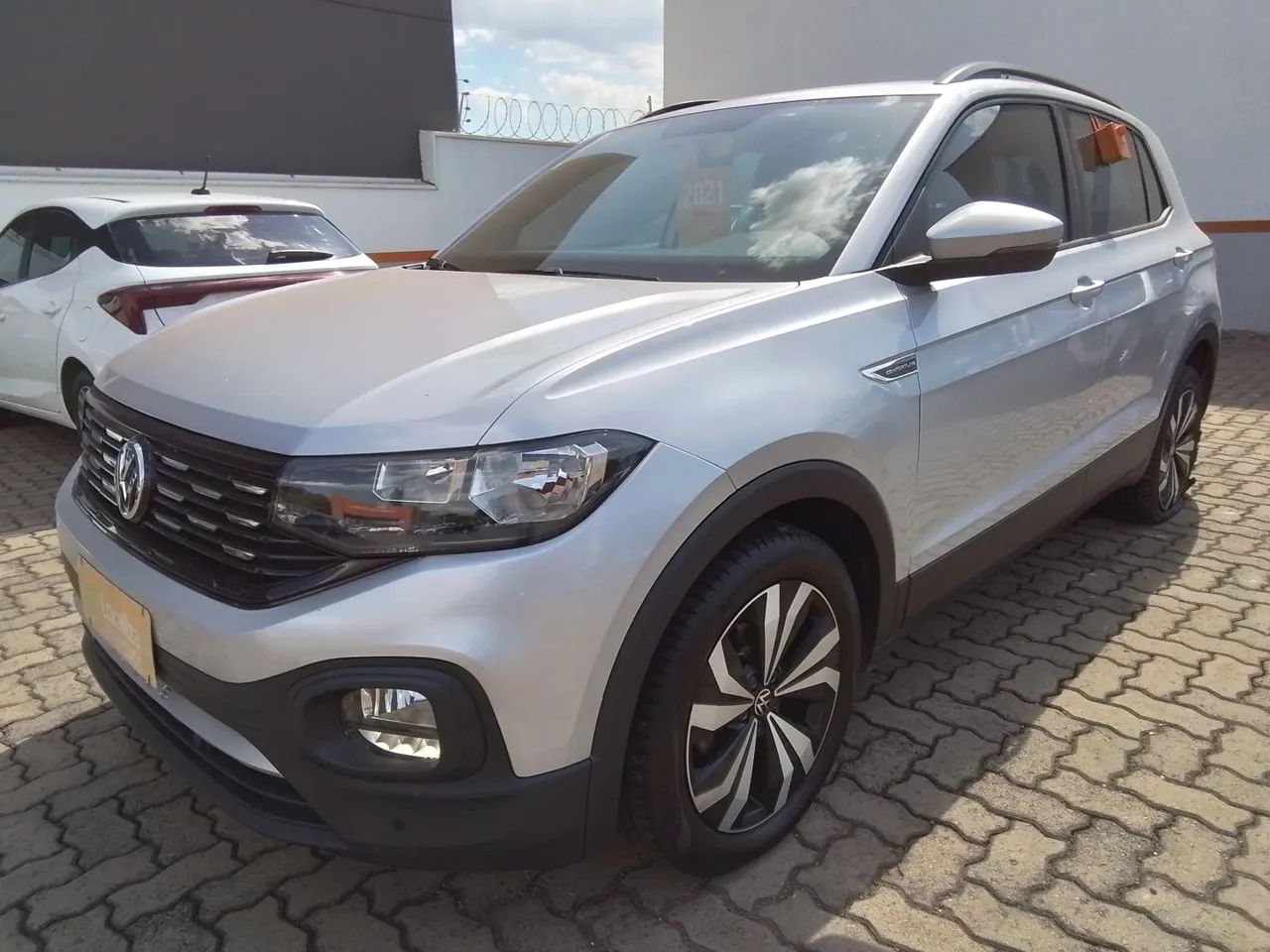 VOLKSWAGEN T-CROSS 2021 Usados e Novos