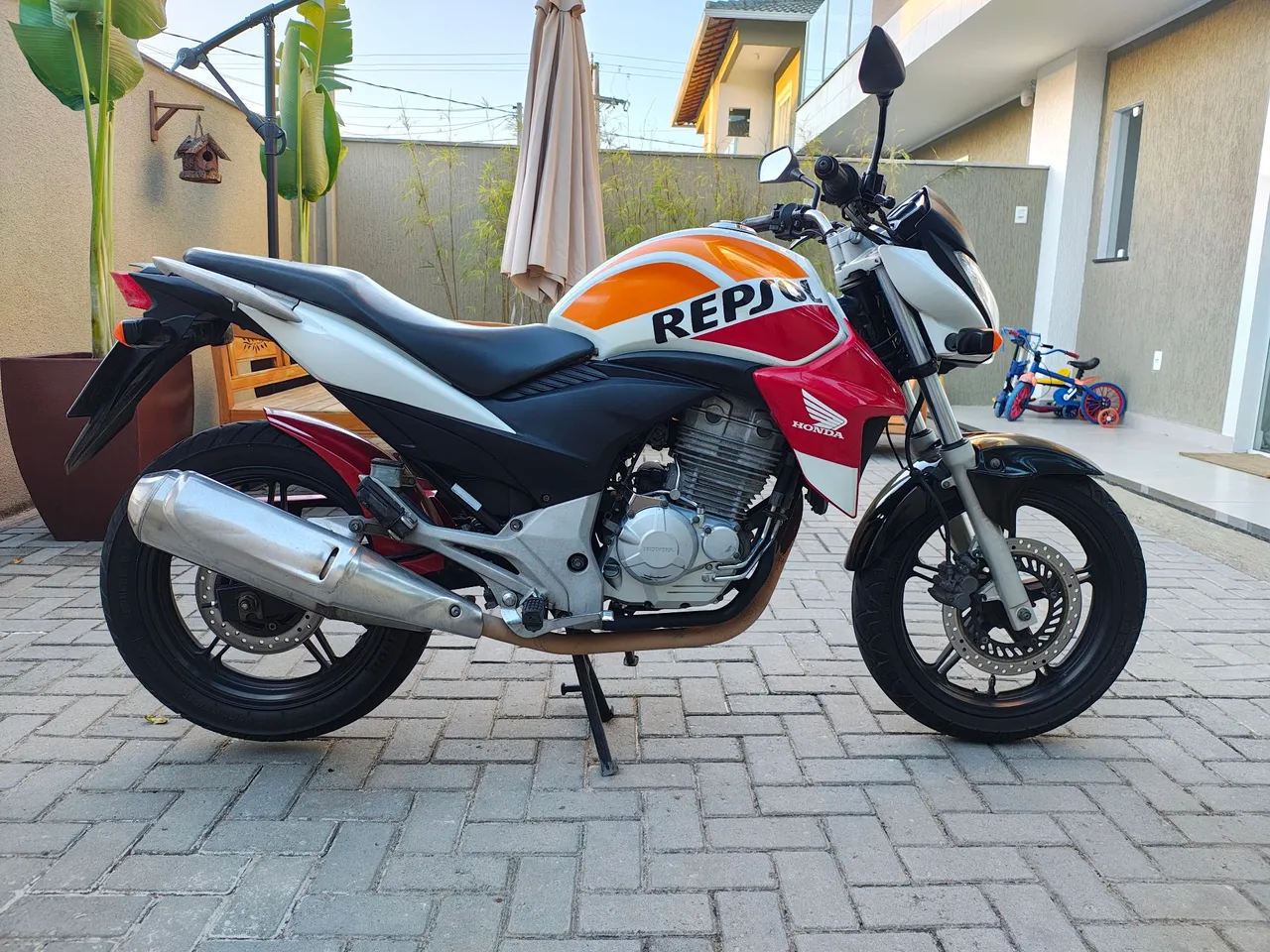 Motos HONDA CB no Brasil