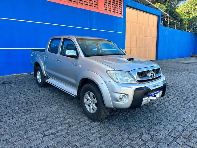 TOYOTA HILUX 2010 Usados e Novos