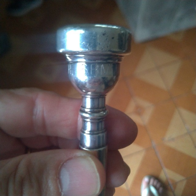 Trompete vincent bach | +7 anúncios na OLX Brasil