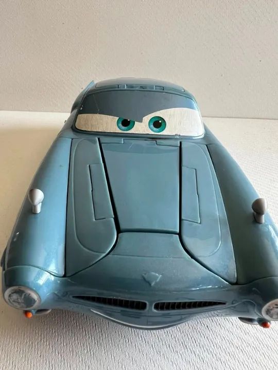 VINTAGE TOY CARS 2 SECRET SPY ATTACK FINN MCMISSILE DISNEY PIXAR MATTEL ...