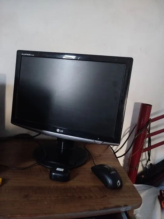 Monitor LG LCD 17 polegadas - Monitores - Vila Zat, São Paulo 1373390161 | OLX
