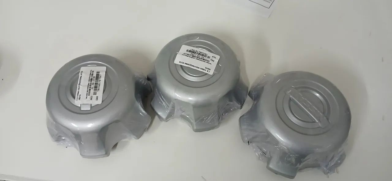 3 calotas centrais para XTerra - Peças para carros, vans e utilitários ...